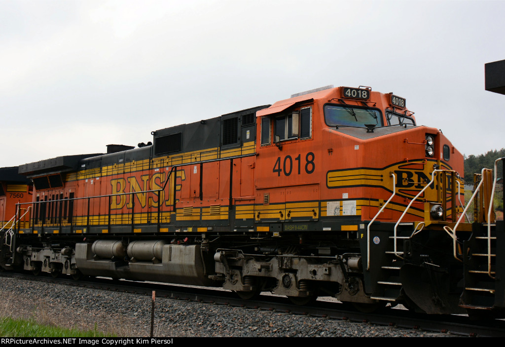 BNSF 4018